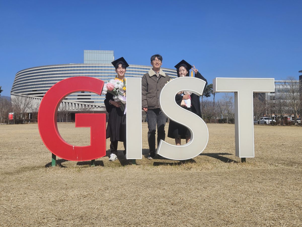Eun-Hee and Ho-yun's Master's Degree Graduation Ceremony (2024.02.16 ...